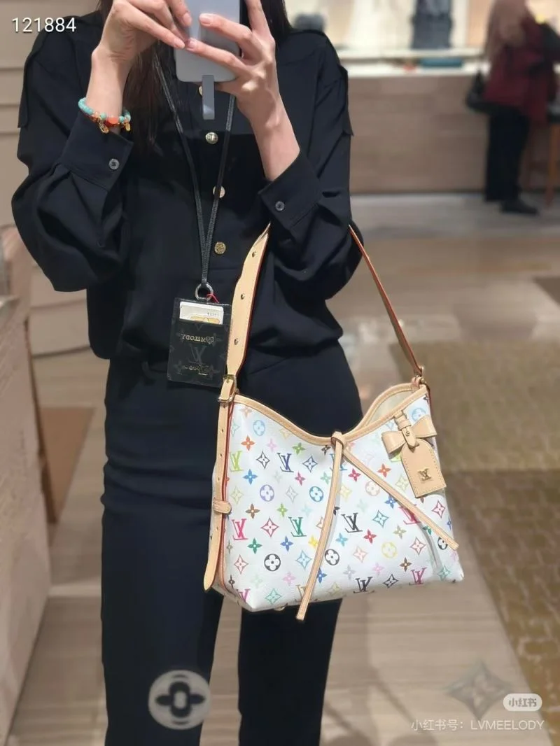 Low-cost Louis Vuitton Shopping Bags
