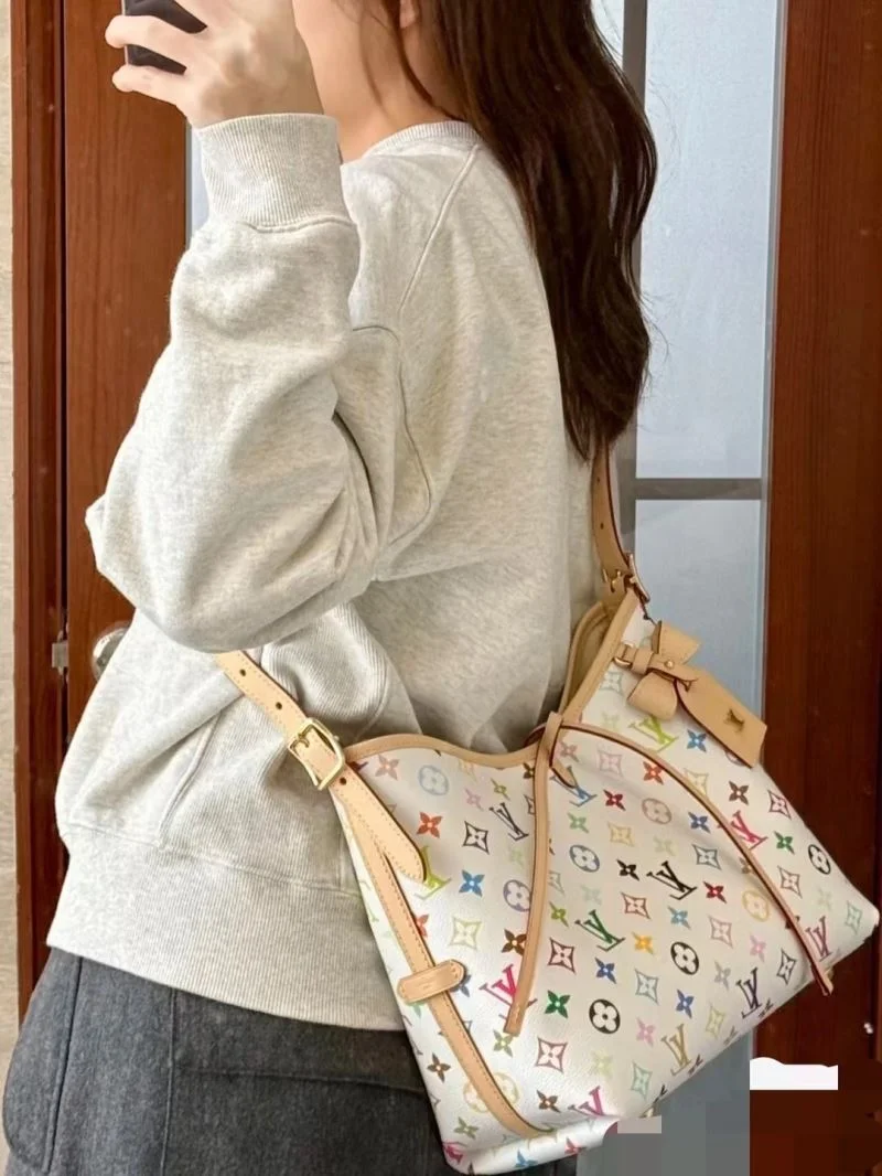Low-cost Louis Vuitton Shopping Bags