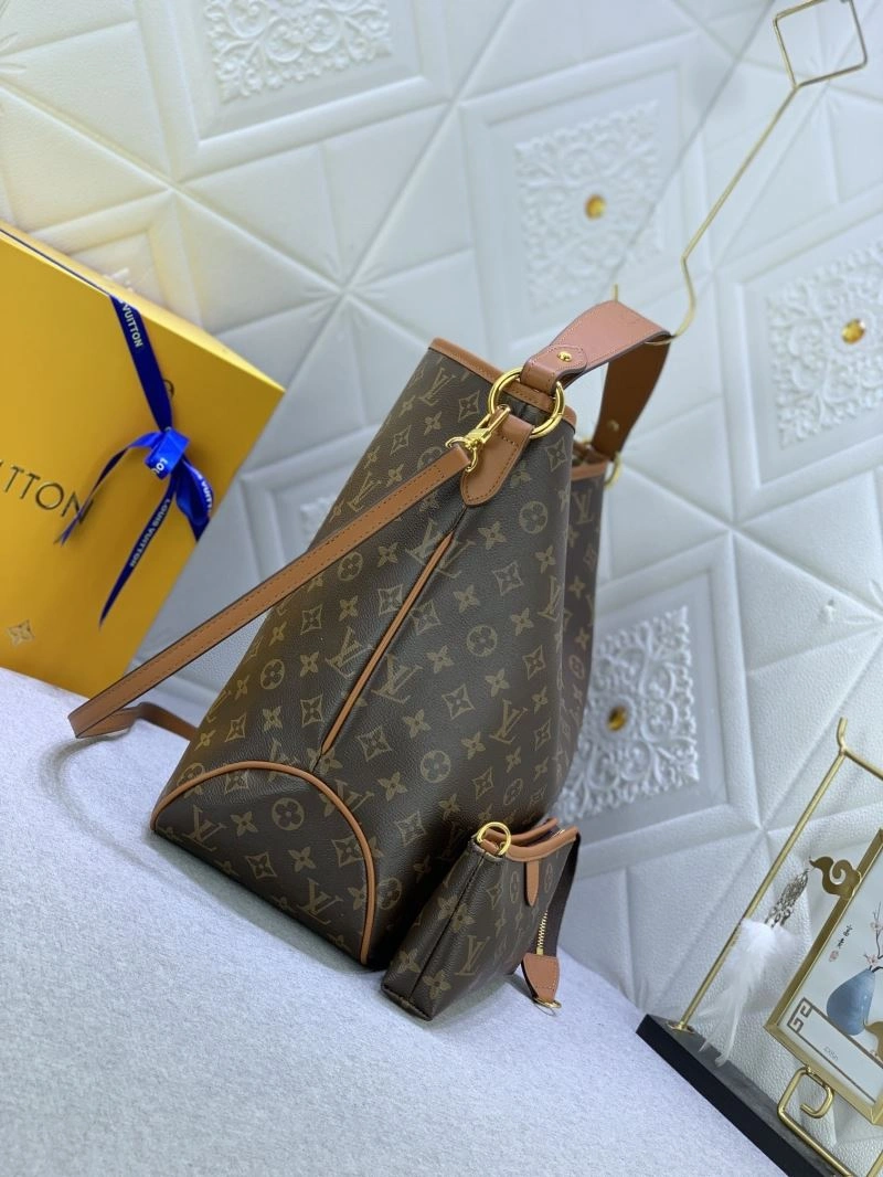 Accurate model Louis Vuitton Shopping Bags