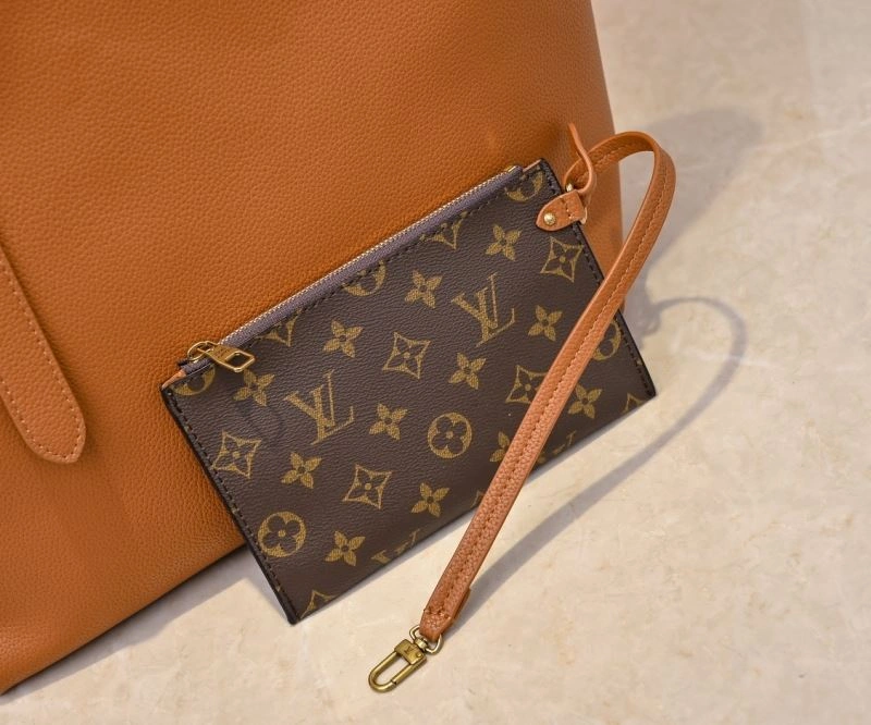 Discounted Louis Vuitton Shopping Bags