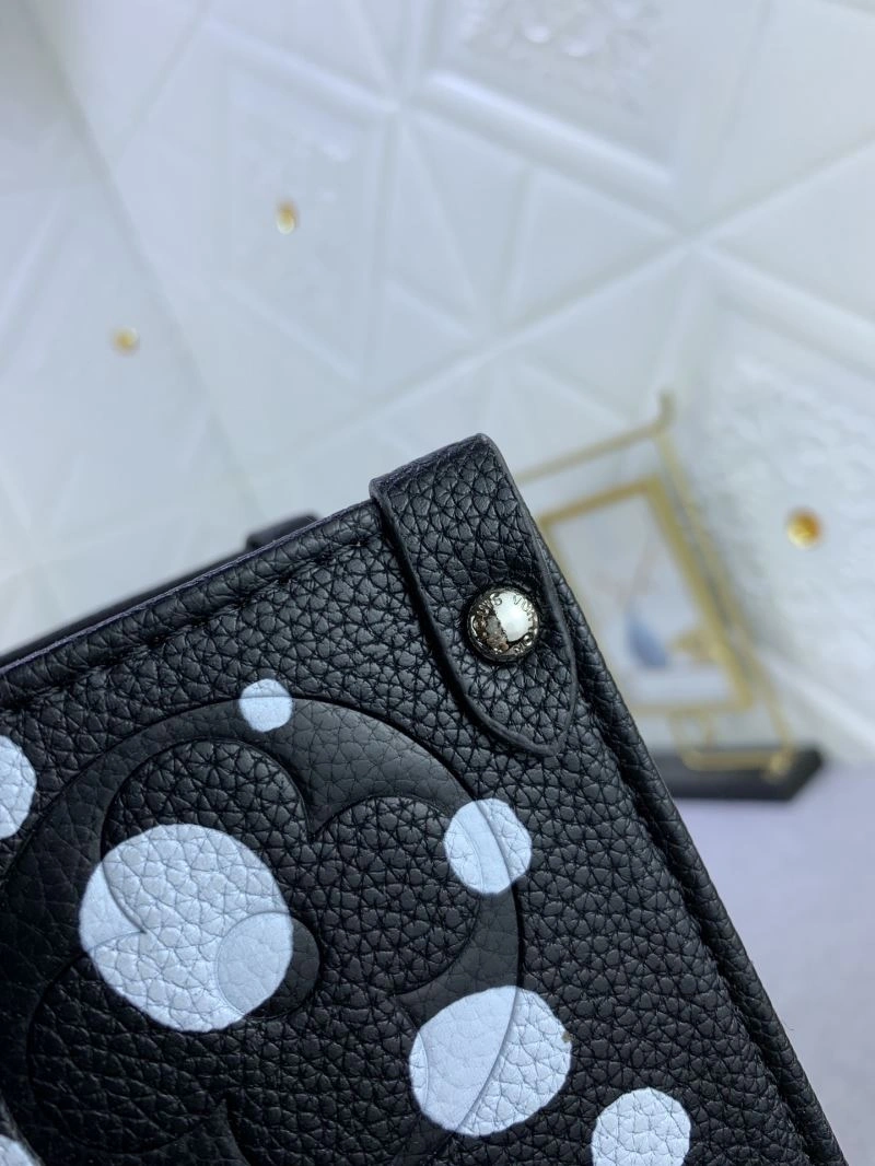 Exact replica Louis Vuitton Shopping Bags