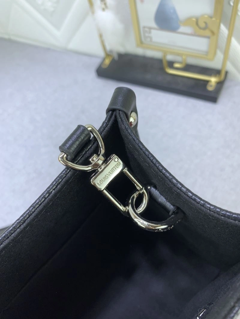 Top mirror Louis Vuitton Shopping Bags