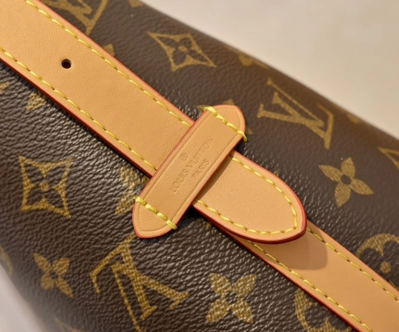 Accurate model Louis Vuitton Shopping Bags