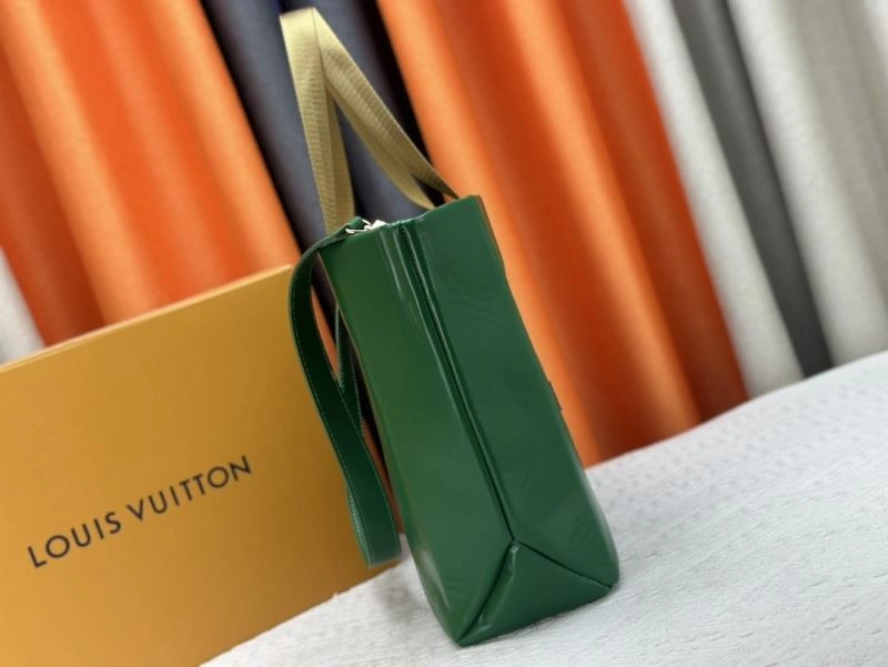 Precise copy Louis Vuitton Shopping Bags