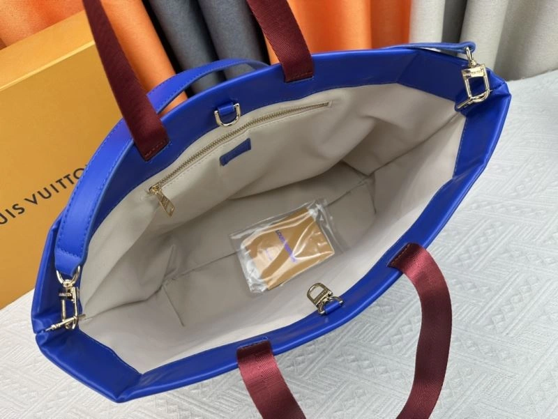 Top mirror Louis Vuitton Shopping Bags