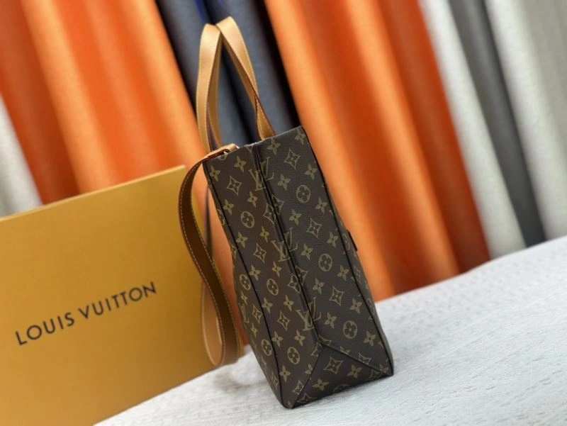High fidelity Louis Vuitton Shopping Bags