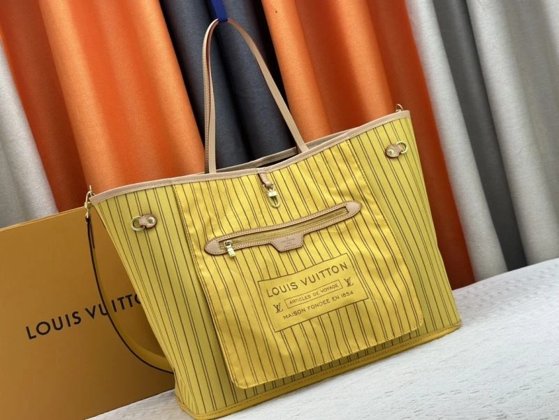 Top mirror Louis Vuitton Shopping Bags