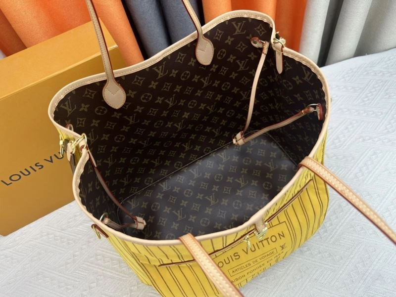 Top mirror Louis Vuitton Shopping Bags