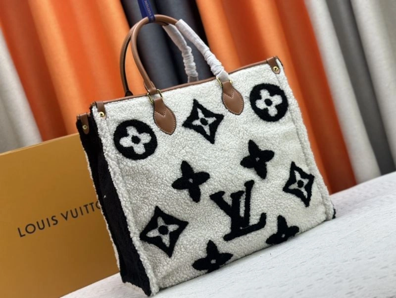 Discounted Louis Vuitton Shopping Bags