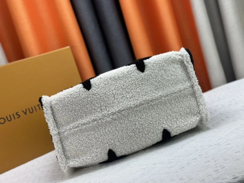 Discounted Louis Vuitton Shopping Bags