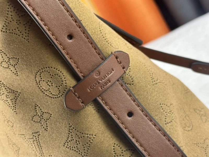 Affordable Louis Vuitton Shopping Bags