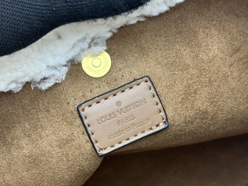 Brand-authenticated Louis Vuitton Shopping Bags