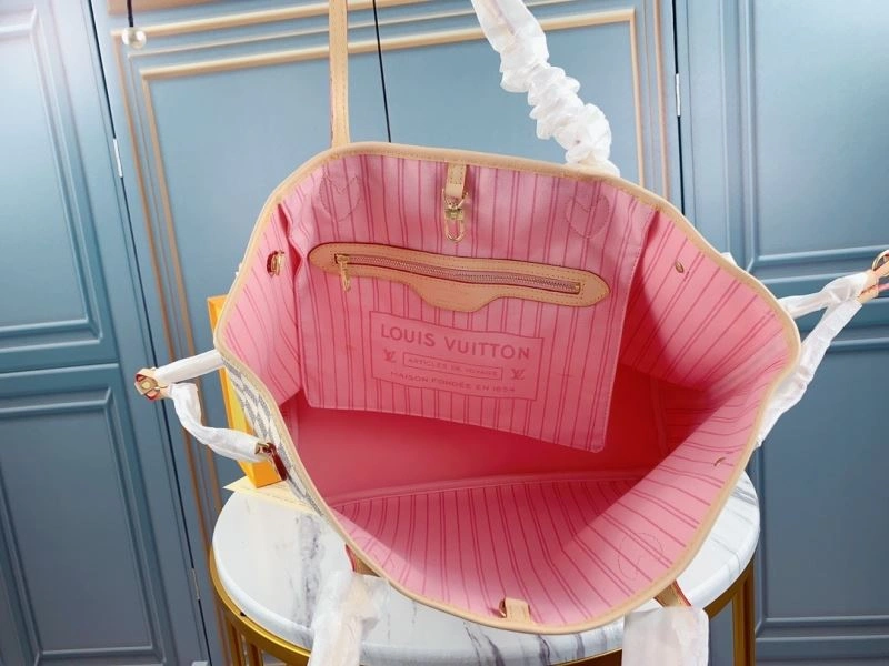 Cut-rate Louis Vuitton Shopping Bags