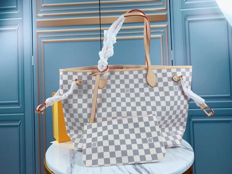 Cut-rate Louis Vuitton Shopping Bags