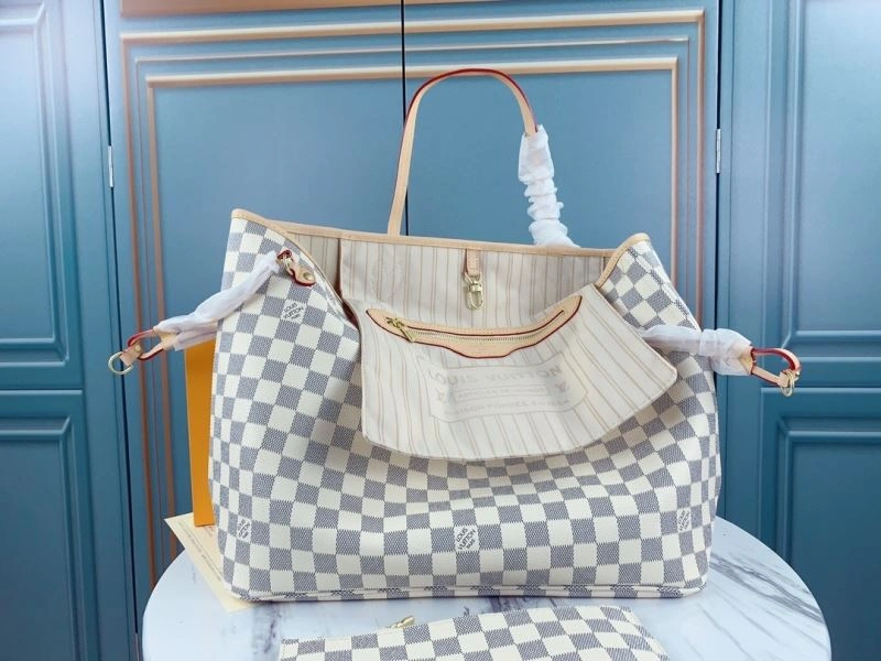 Louis Vuitton Shopping Bags