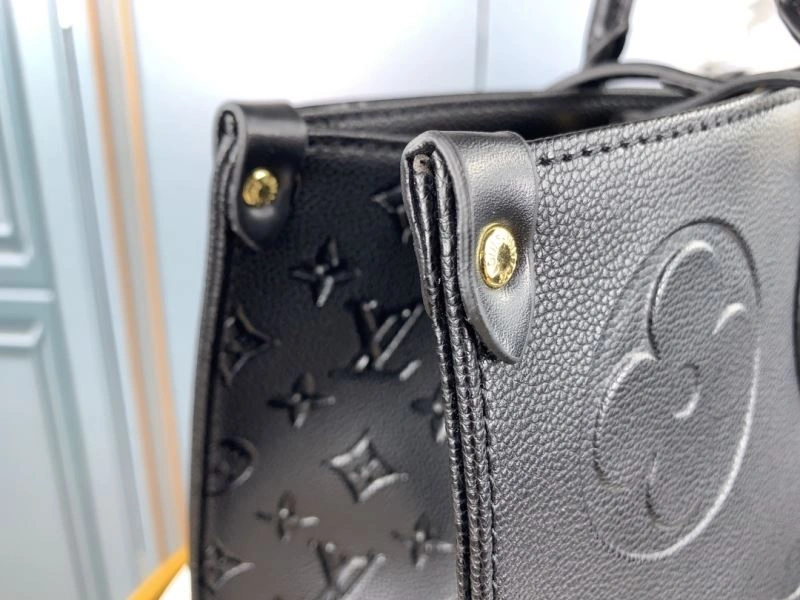 Indistinguishable Louis Vuitton Shopping Bags