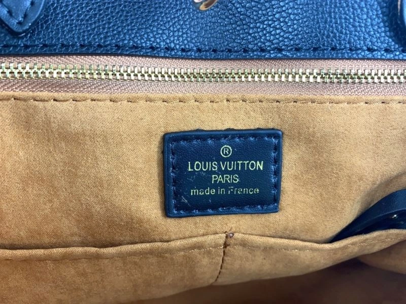 High fidelity Louis Vuitton Shopping Bags