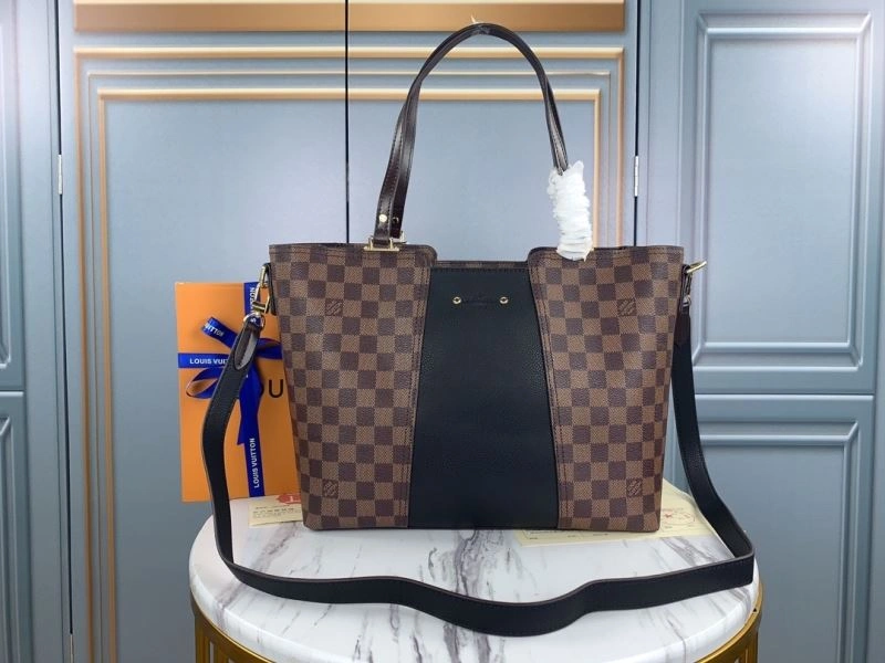 Louis Vuitton Shopping Bags