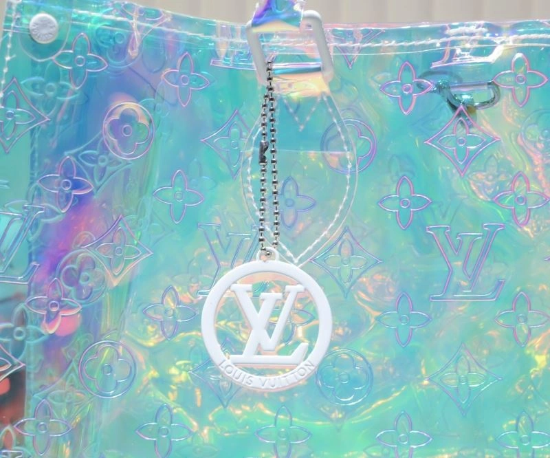 Discounted Louis Vuitton Shopping Bags