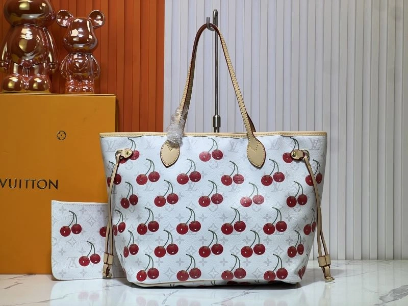 Low-cost Louis Vuitton Shopping Bags
