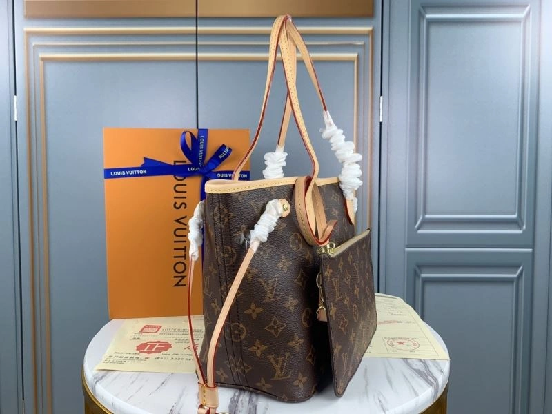 High accuracy Louis Vuitton Shopping Bags