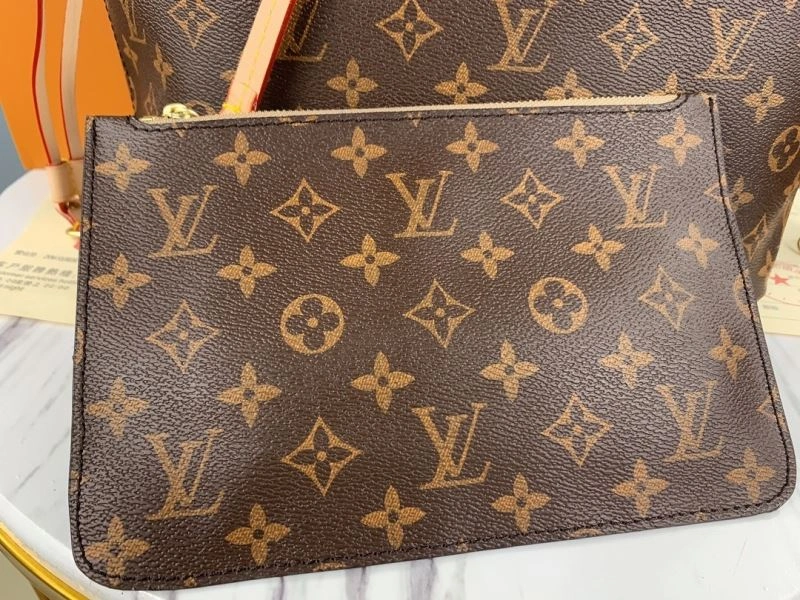 High accuracy Louis Vuitton Shopping Bags