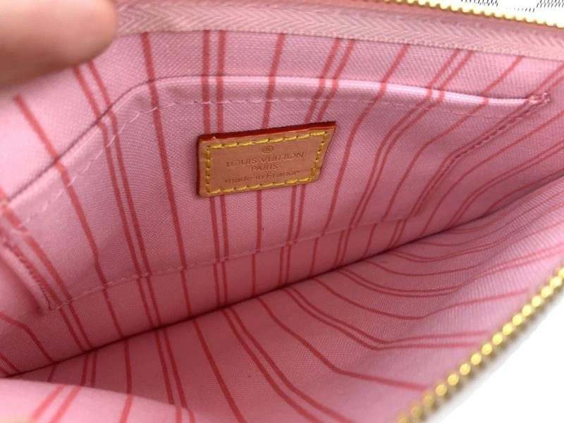 Mirror quality Louis Vuitton Shopping Bags
