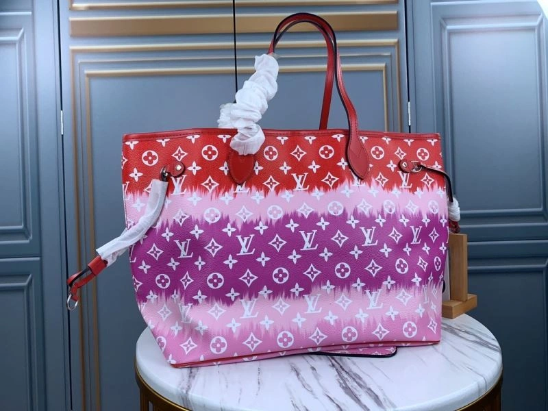 Exact replica Louis Vuitton Shopping Bags