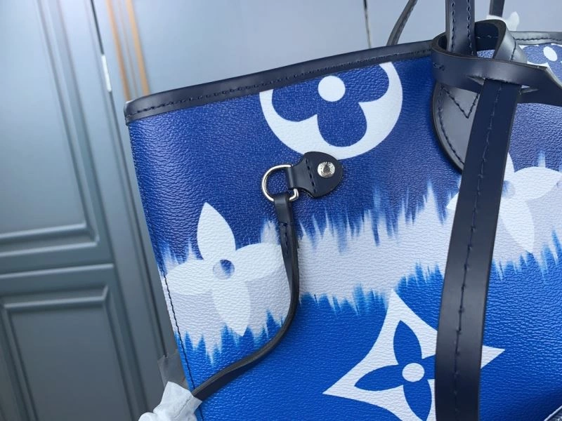 Accurate model Louis Vuitton Shopping Bags