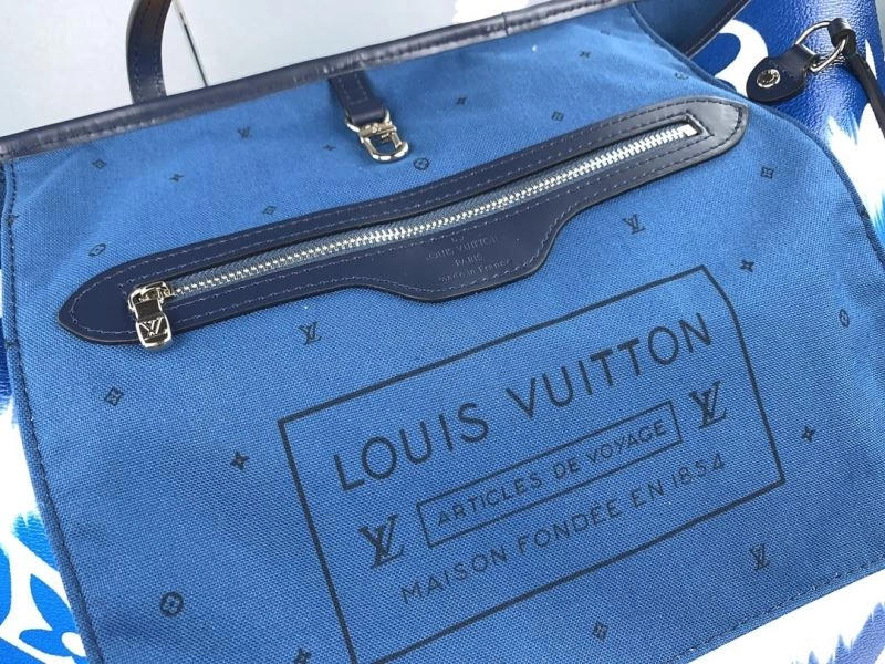 Accurate model Louis Vuitton Shopping Bags