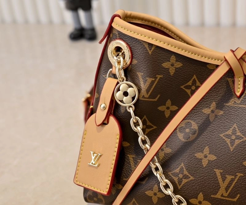 Cut-rate Louis Vuitton Shopping Bags