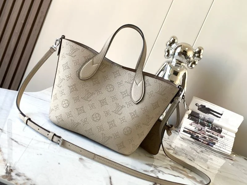 High fidelity Louis Vuitton Shopping Bags