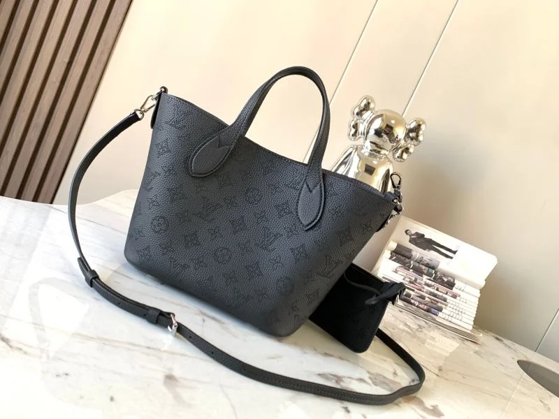 Bargain Louis Vuitton Shopping Bags