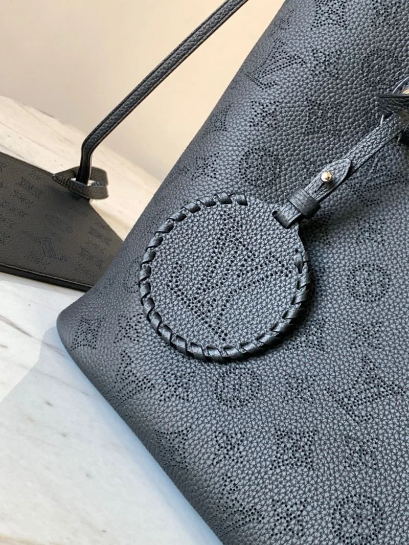 Cut-rate Louis Vuitton Shopping Bags