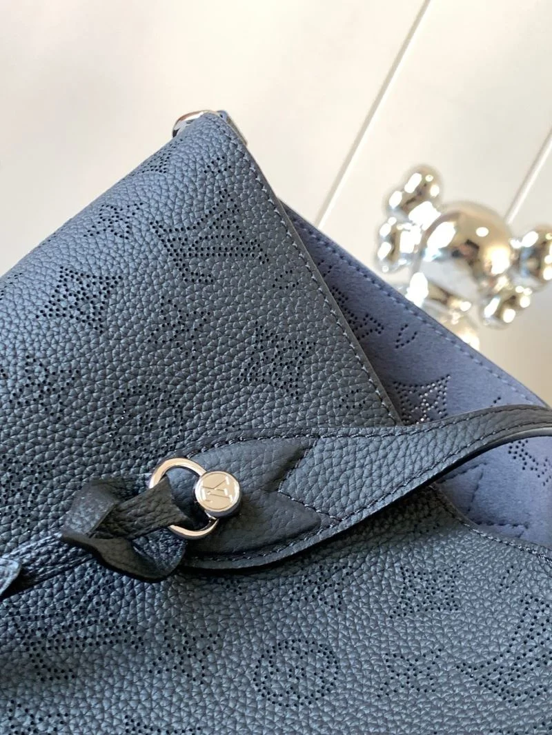 Cut-rate Louis Vuitton Shopping Bags