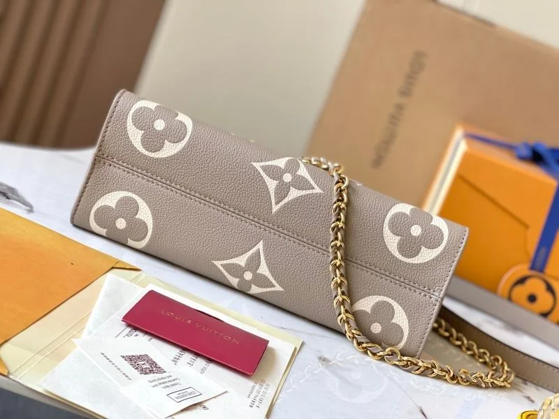 High accuracy Louis Vuitton Shopping Bags