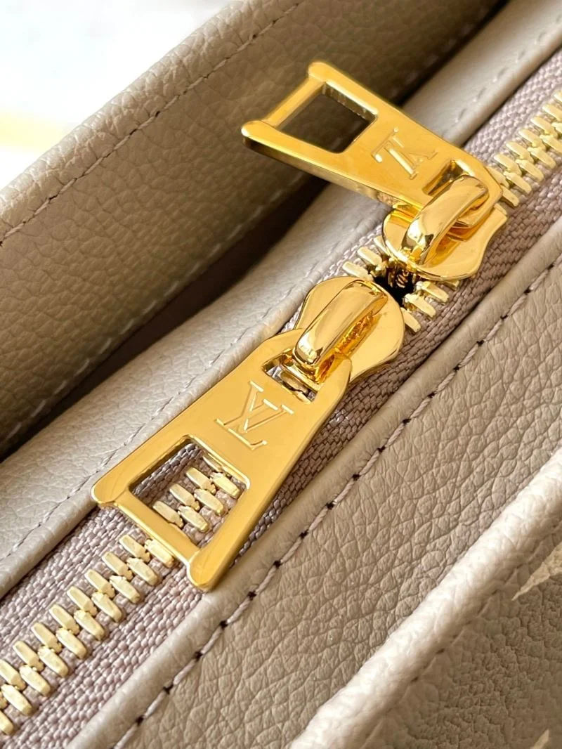 High accuracy Louis Vuitton Shopping Bags