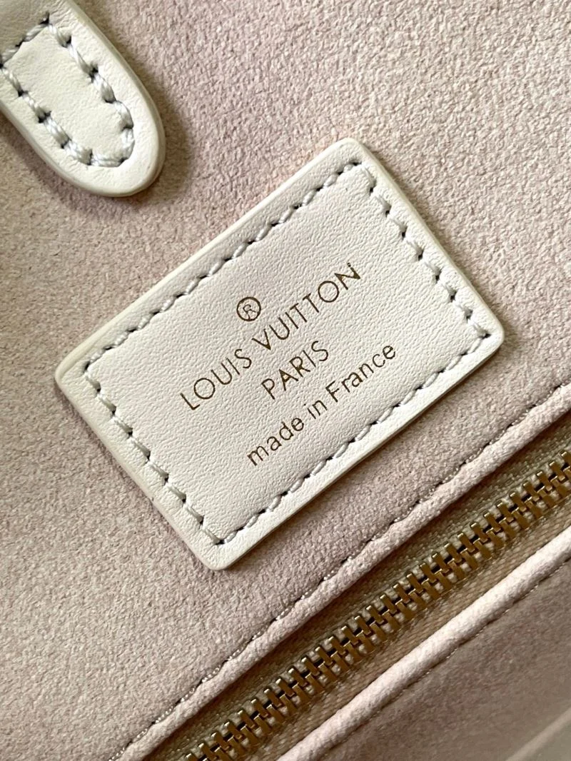 Inexpensive Louis Vuitton Shopping Bags