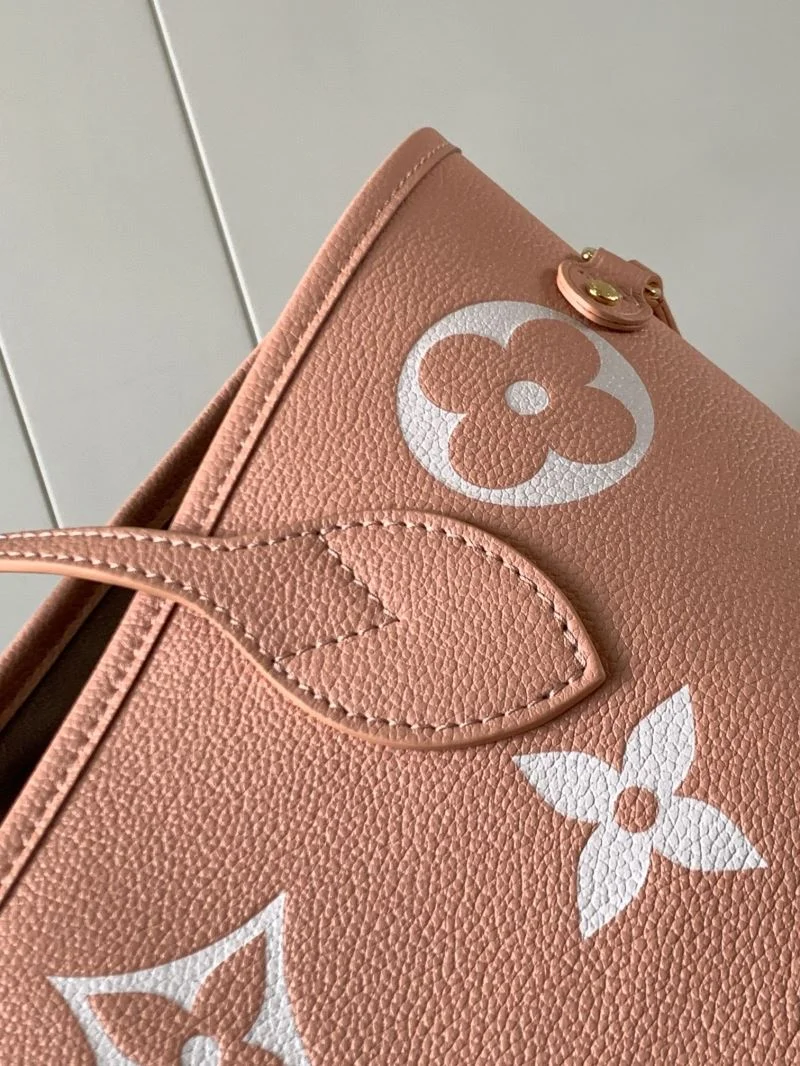 High fidelity Louis Vuitton Shopping Bags