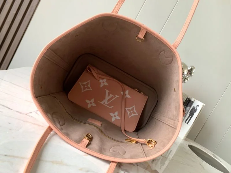 High fidelity Louis Vuitton Shopping Bags