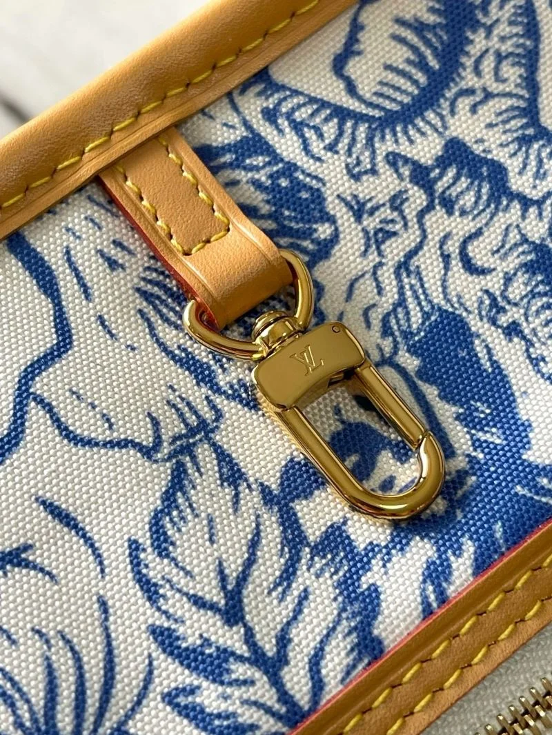 Discounted Louis Vuitton Shopping Bags
