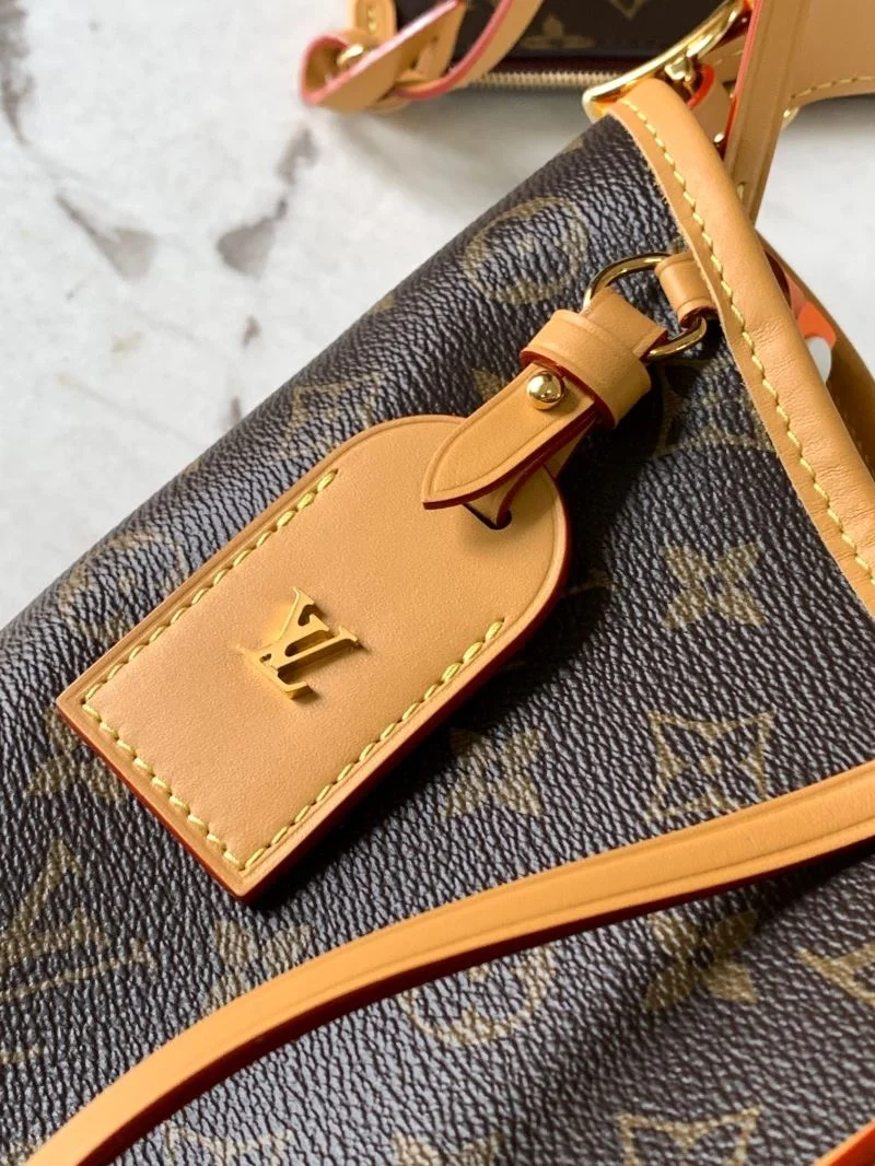Value-priced Louis Vuitton Shopping Bags