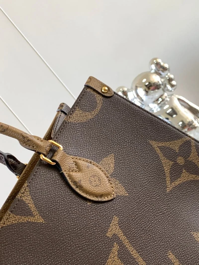 Reasonably priced Louis Vuitton Shopping Bags