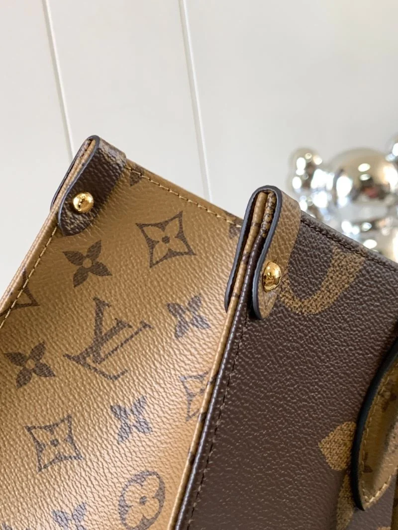 Reasonably priced Louis Vuitton Shopping Bags