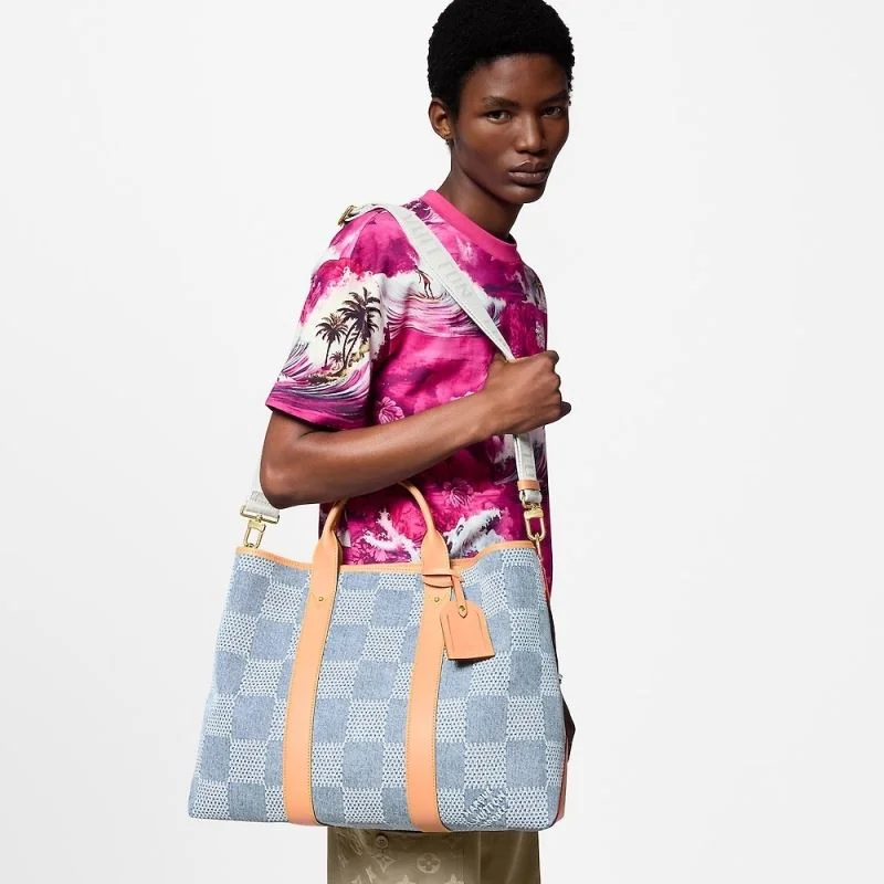 Reasonably priced Louis Vuitton Shopping Bags