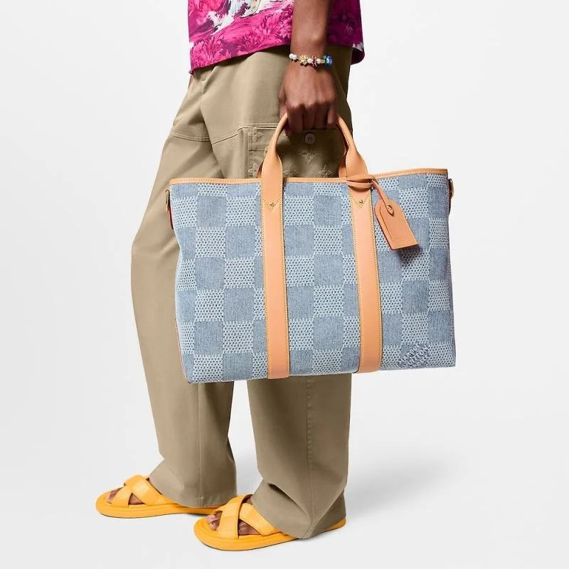 Reasonably priced Louis Vuitton Shopping Bags