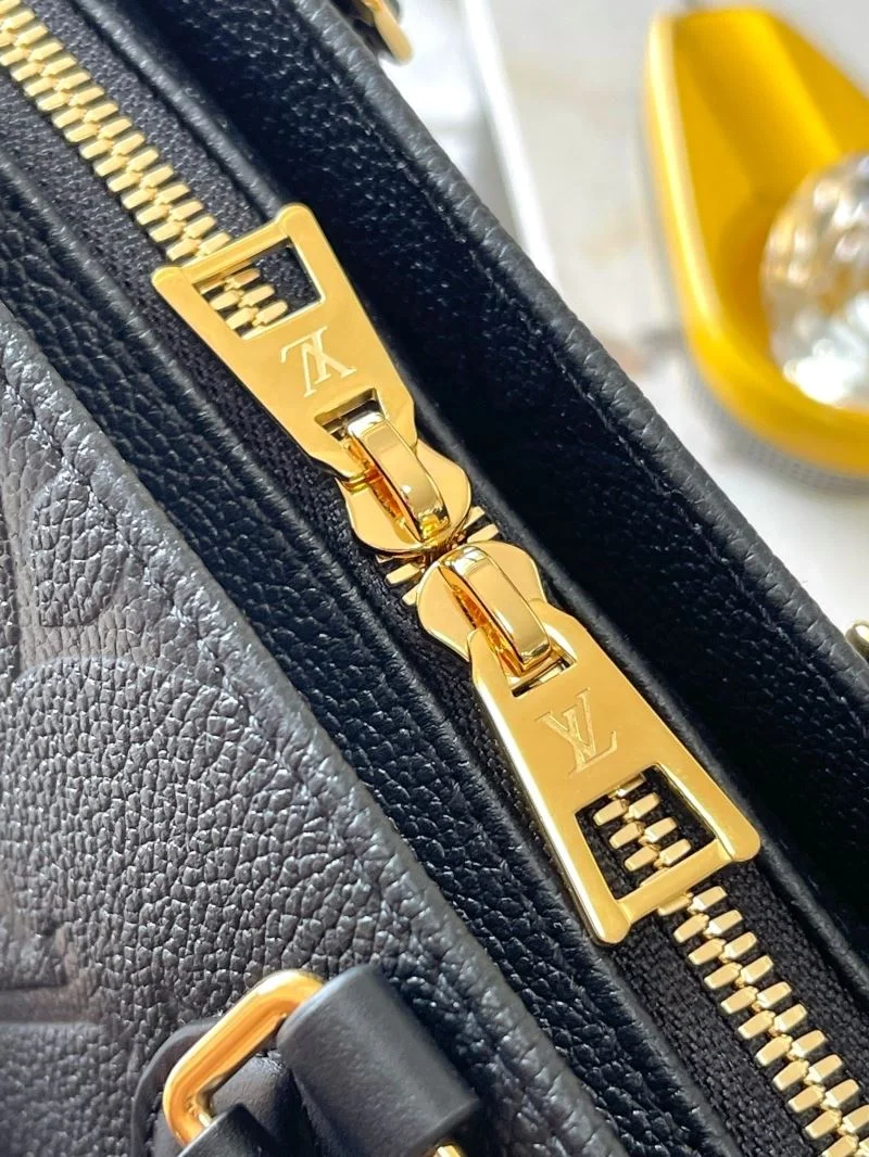Perfect replica Louis Vuitton Shopping Bags