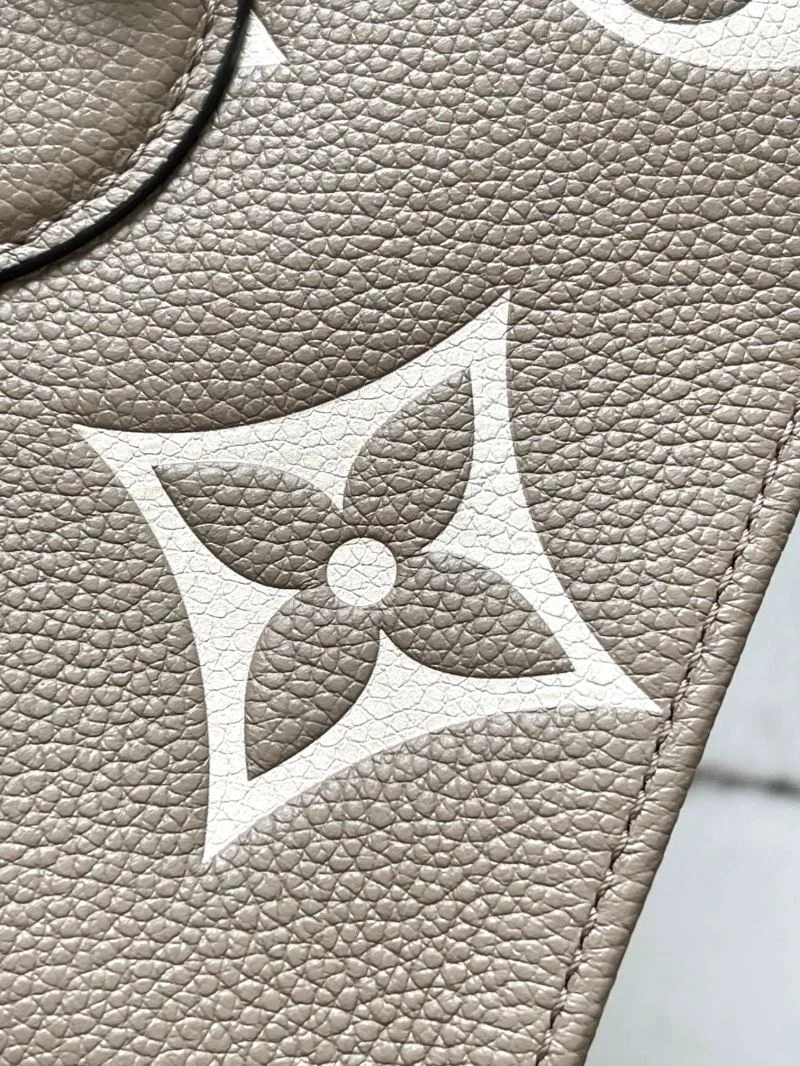 Factory-made Louis Vuitton Shopping Bags