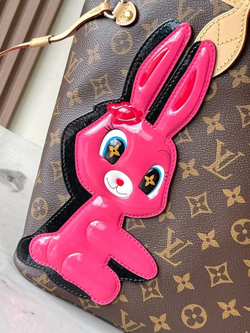 Perfect replica Louis Vuitton Shopping Bags