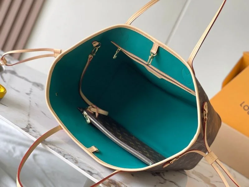 Perfect replica Louis Vuitton Shopping Bags